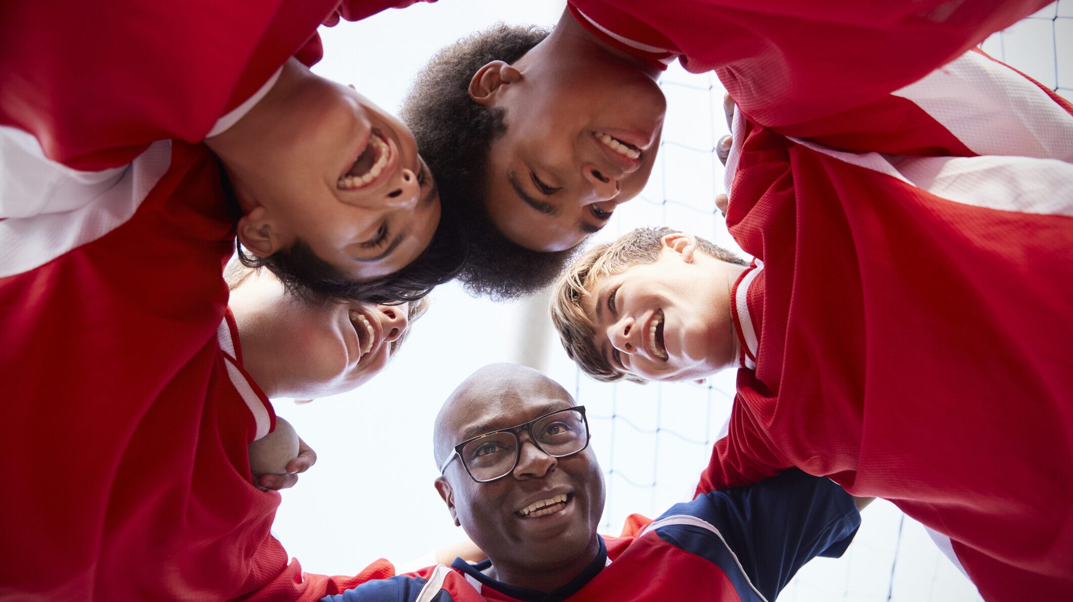 Enhancing Sports Team Communication: 7 Strategies and Tools